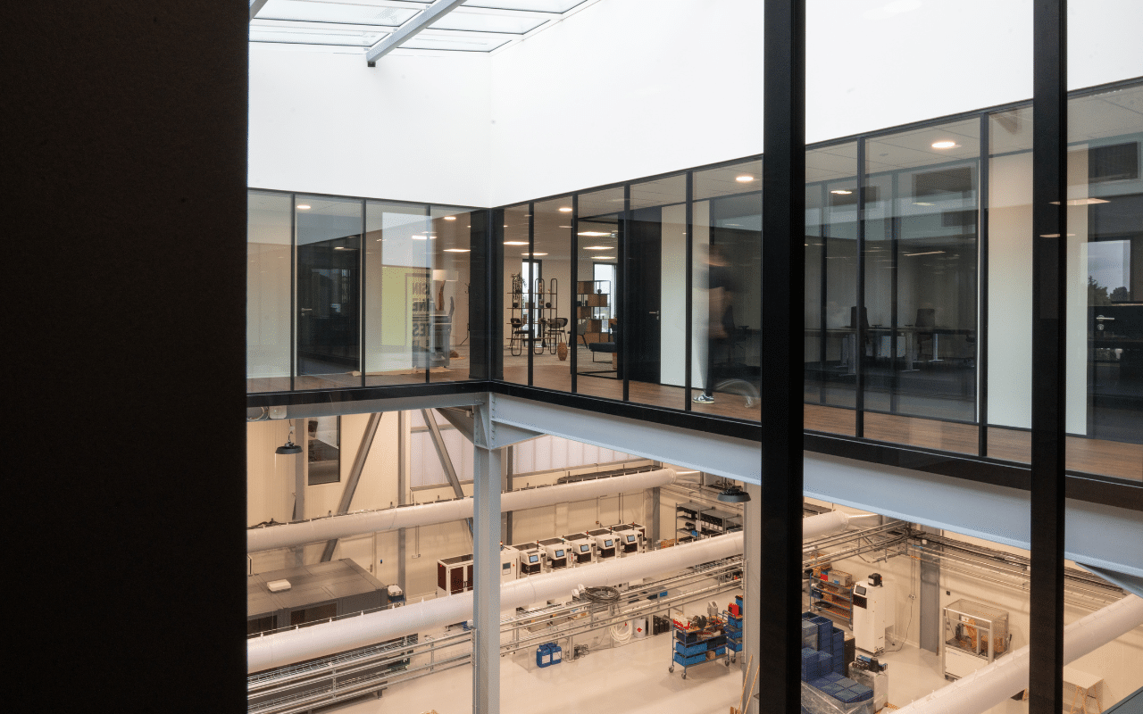 Inside the Factory: Exploring Smilers' Automated and Eco-Friendly 3D ...