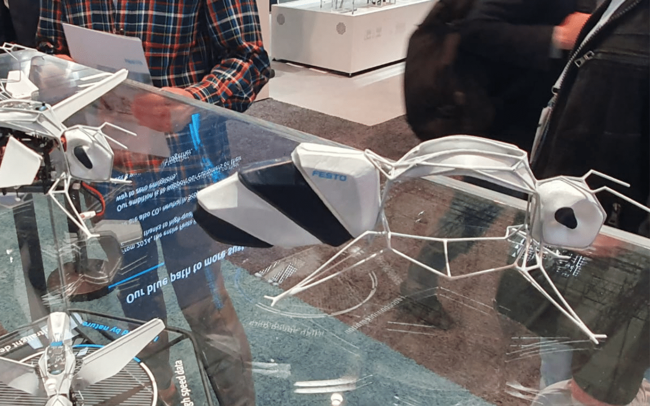 Festo Unveils Their New Bionic Bee at Hannover Messe - DirectIndustry e ...