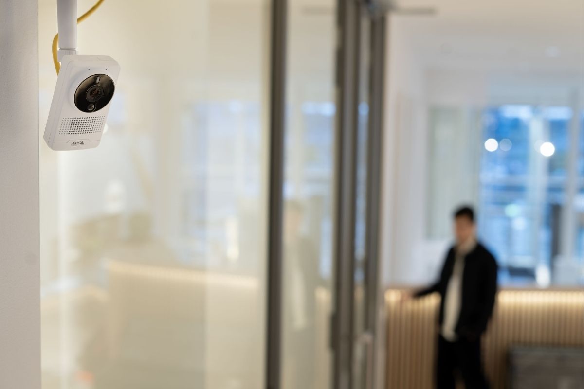 AI-Powered Machine Vision Helps Keep a Close Eye on Health and Safety ...